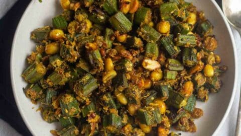 how to cook okra in curry